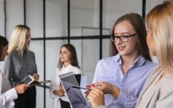 A 4-Step Plan to Design a Successful Employee Total Rewards Policy ...